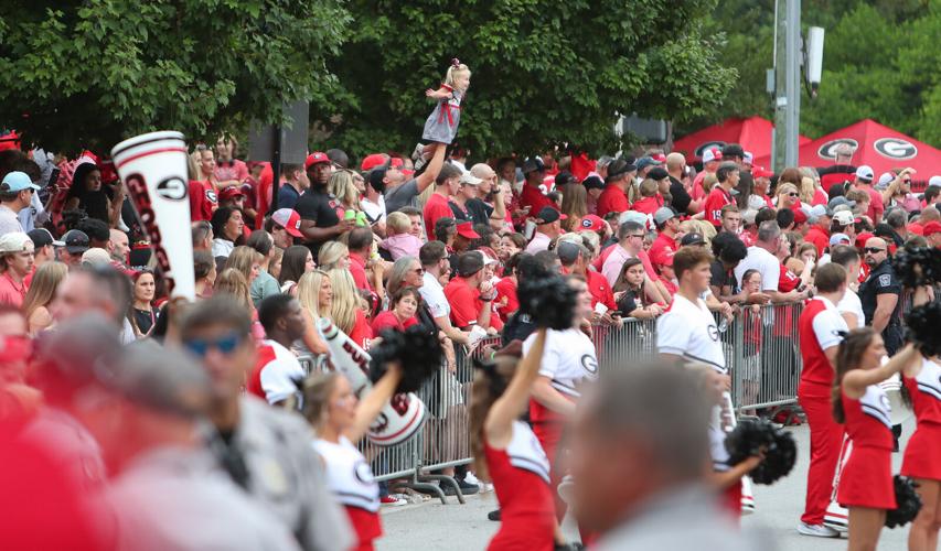 The history of the Dawg Walk: Looking at one of Georgia football’s most ...