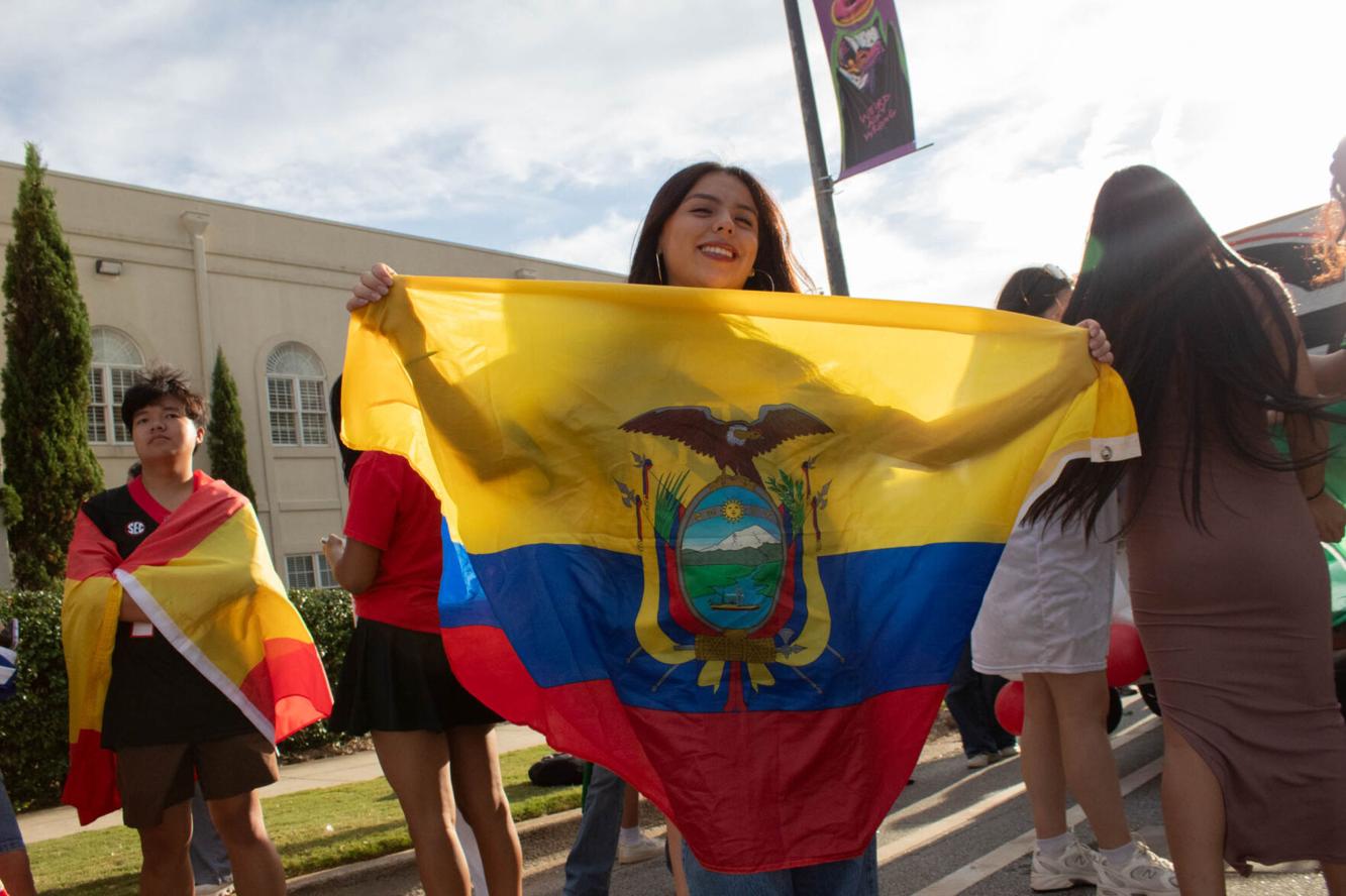 FOTOS: Desfile de Homecoming 2025 de la UGA | En-espanol | redandblack.com
