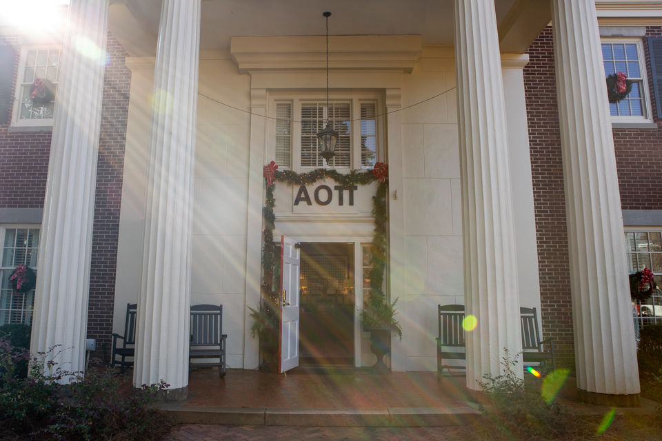 PHOTOS: Greek life opens houses for annual Classic City Tour of Homes ...