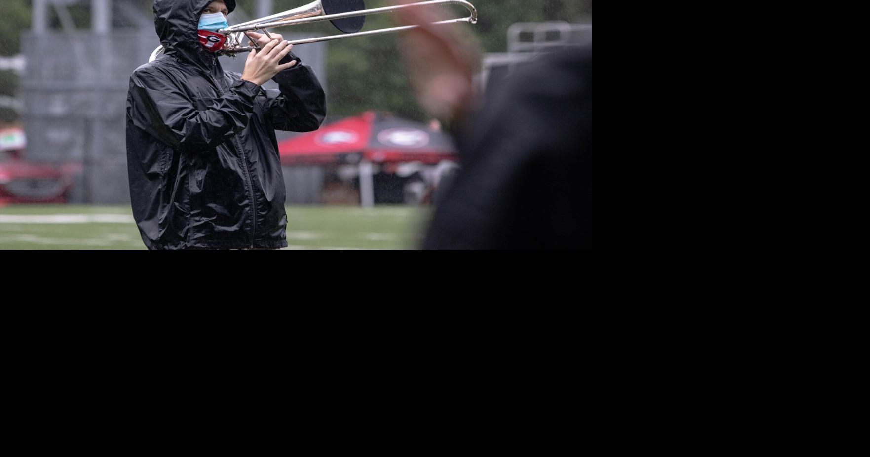 PHOTOS: UGA Redcoats rehearse in deluge | Multimedia | redandblack.com