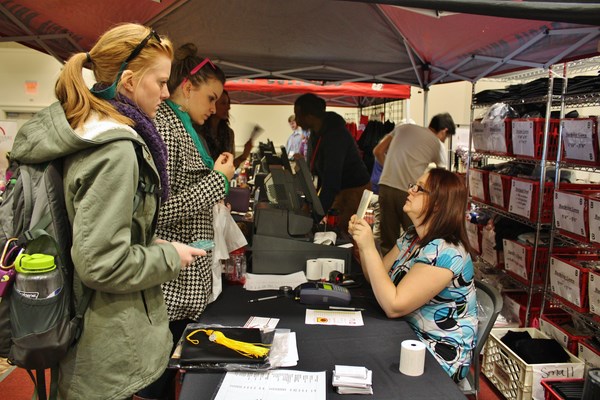 100 Days Until Graduation | Photo Galleries | redandblack.com