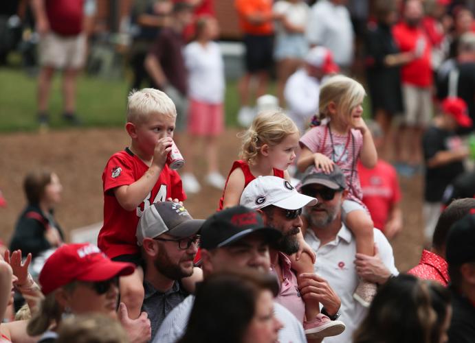 The history of the Dawg Walk: Looking at one of Georgia football’s most ...