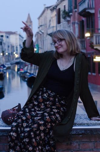 Artist of the week: Ellen Roberts aims to create universal meaning to ...