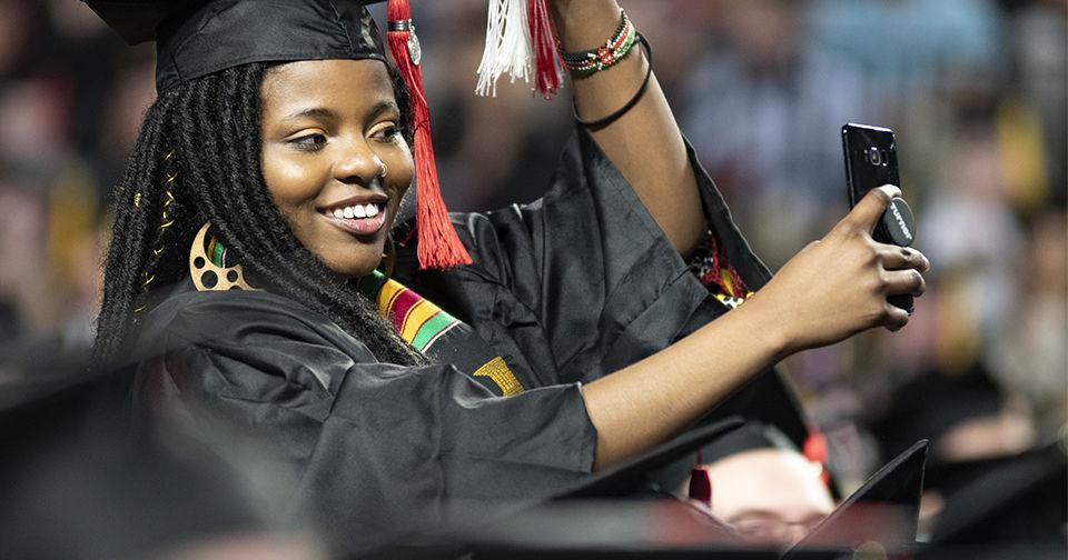 PHOTOS: UGA welcomes newest alumni in 2019 Fall Commencement ceremony ...