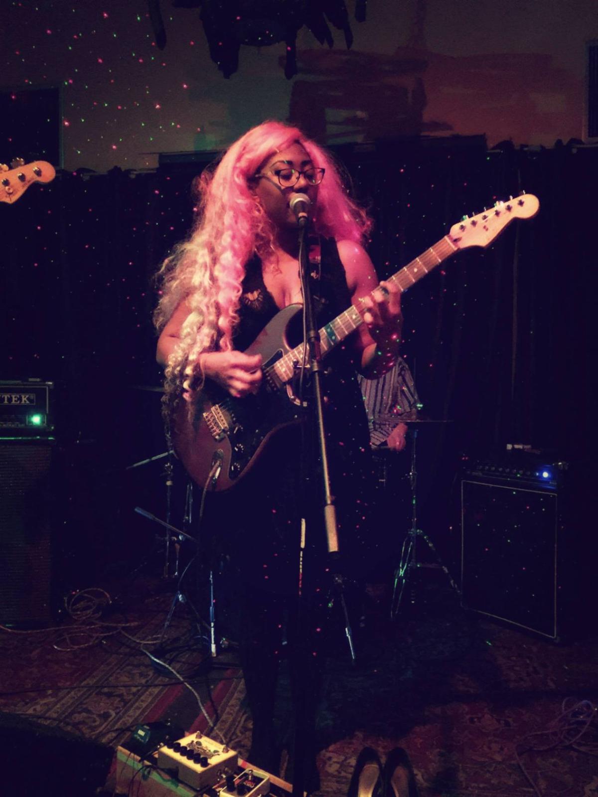 Music Notes: Estuarie, Leonard Blush, Harlot Party to perform in Athens ...