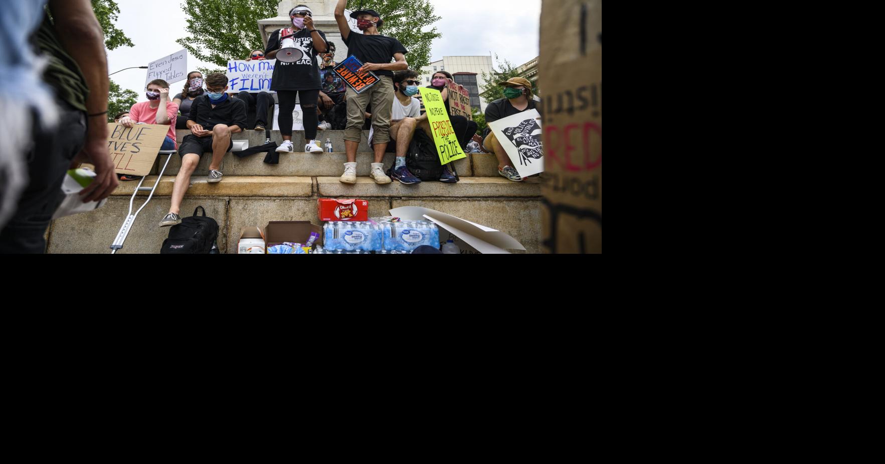 PHOTOS: Non-violent protests continue after scheduled AADM rally ...