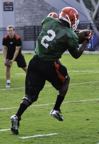 Tuesday Football Practice | Photo Galleries | redandblack.com