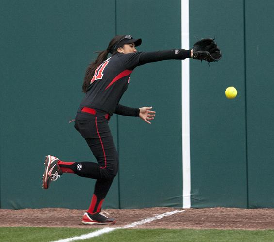 PHOTO GALLERY: Georgia Softball Sixth Annual Red and Black Showcase ...
