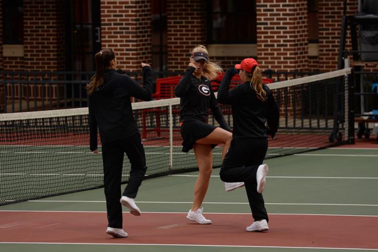 PHOTOS: UGA women's tennis players start strong in weekend tournament ...