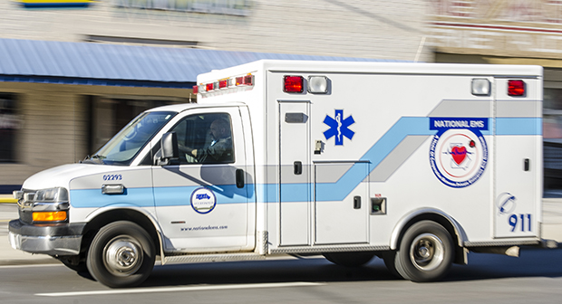 West Broad Car Collision | Photo Galleries | redandblack.com