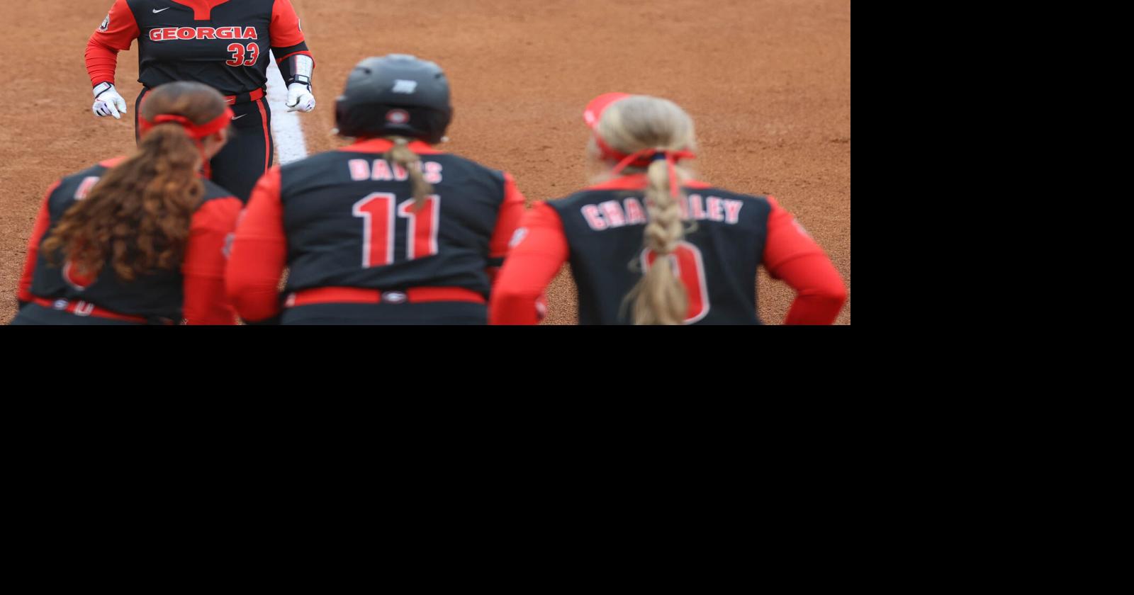 PHOTOS: Georgia Softball vs. Murray State | Multimedia | redandblack.com