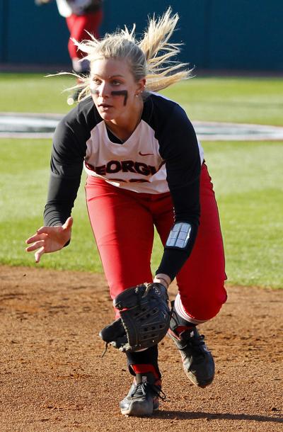 Softball team's sweep of Texas A&M boosts confidence as playoffs near ...