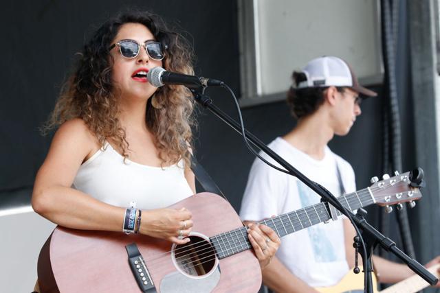 Hispanic singer Sarah Zúñiga brings sweet folk rock to Athens music ...