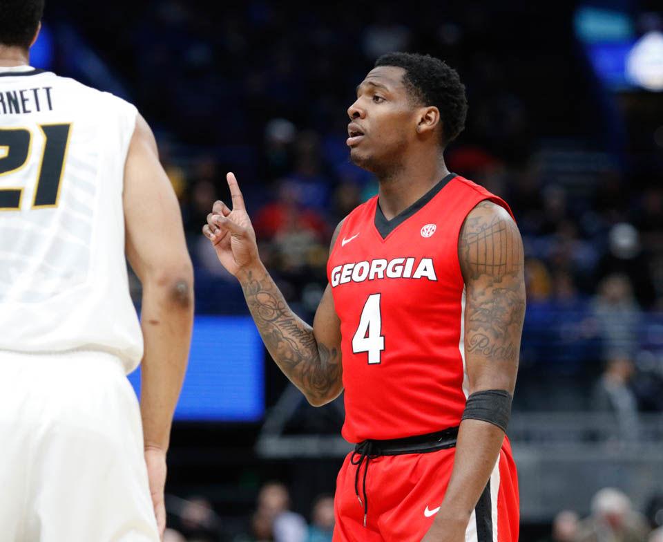 Tyree Crump notches career high in coming out party against Texas ...