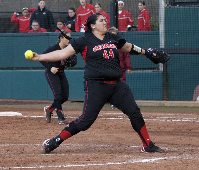 Olympic dream drove softball pitcher's confident approach | Georgia ...