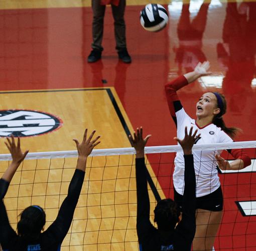 UGA volleyball versus Georgia State | Featured | redandblack.com
