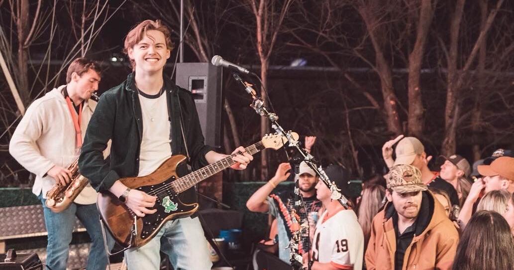 Athens band Wim Tapley & The Cannons find viral and local success ...