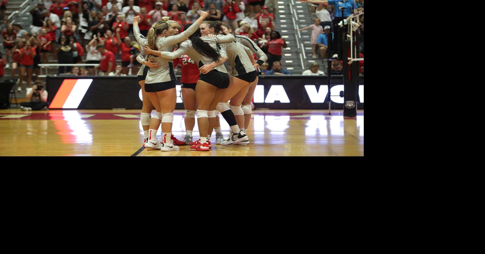 Georgia volleyball defeats Western Carolina 3-0 during opening weekend ...