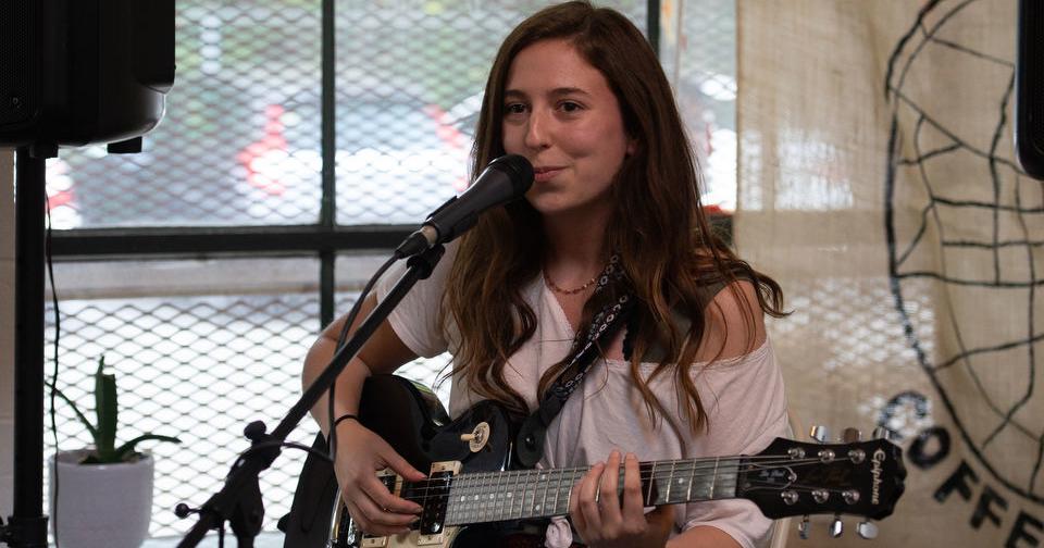 PHOTOS: Breaking the Shackles hosts Coffee Crawl at Buvez | Multimedia ...