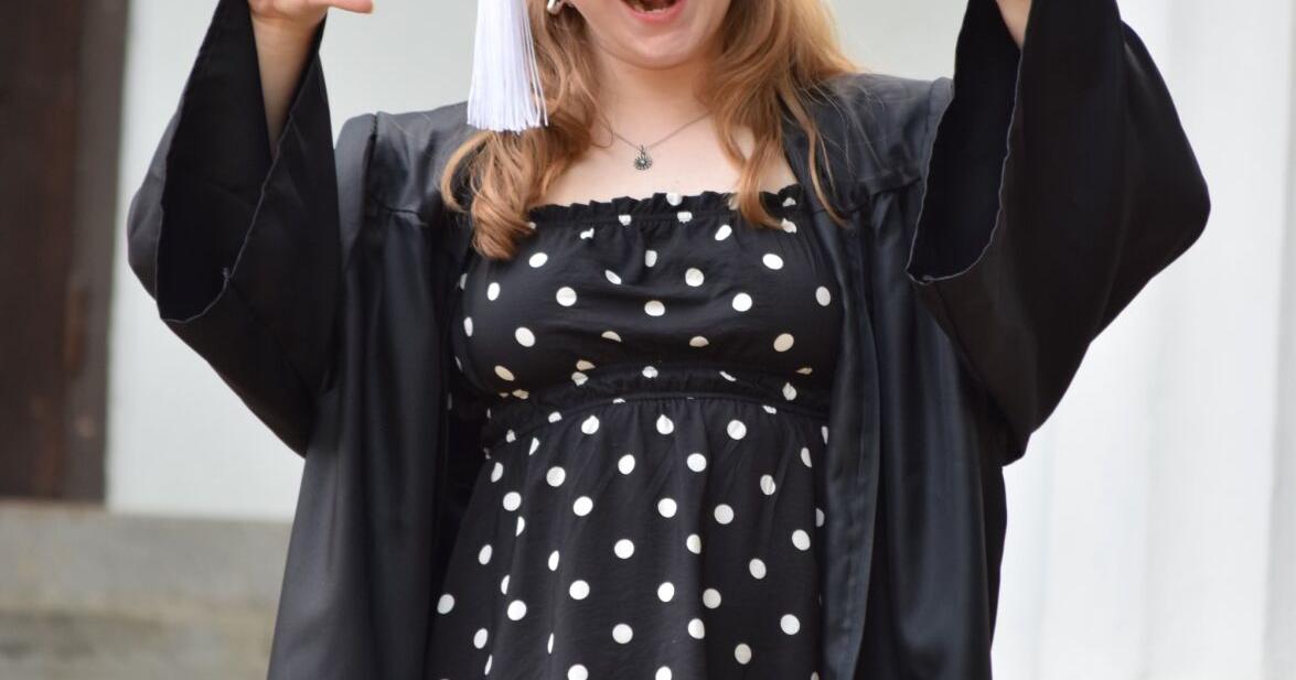 Alice Ware | Class of 2024 | | redandblack.com