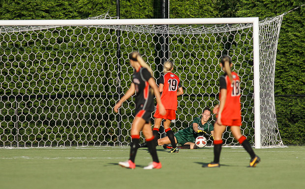 Georgia Soccer Scrimmage | Photo Galleries | redandblack.com