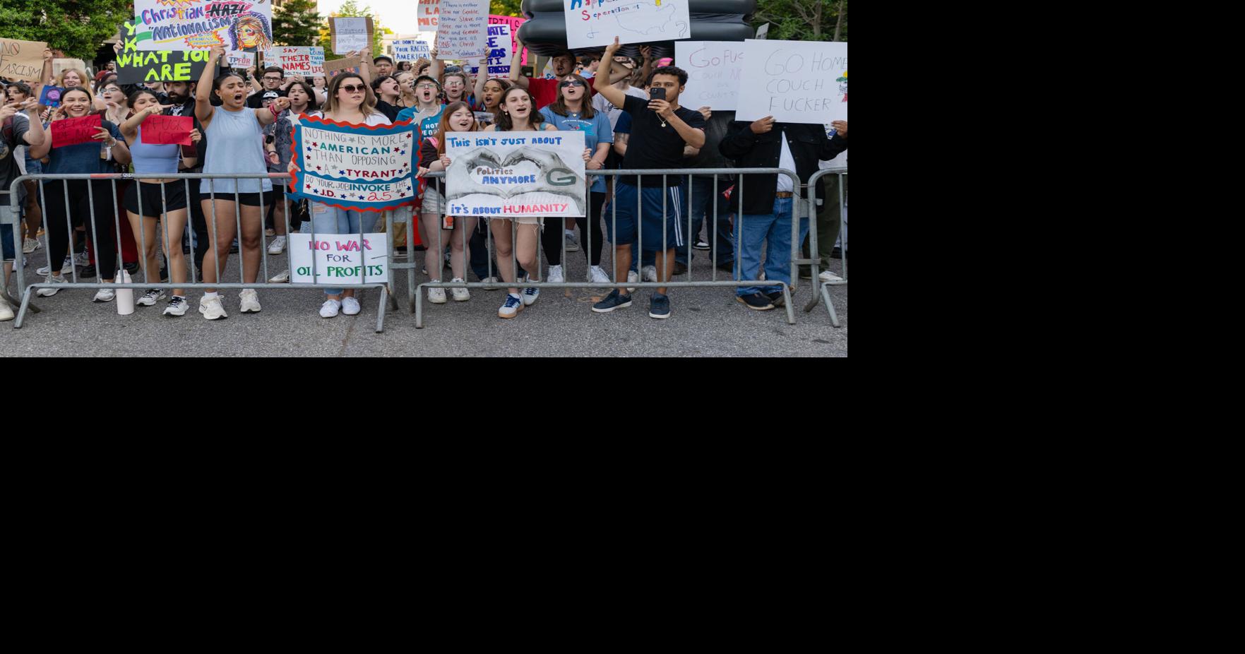 PHOTOS: Protest opposing TPUSA tour | Multimedia | redandblack.com