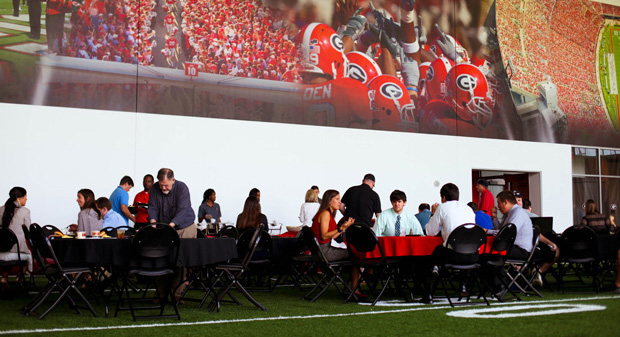 2013-2014 Football Luncheon | Football | redandblack.com