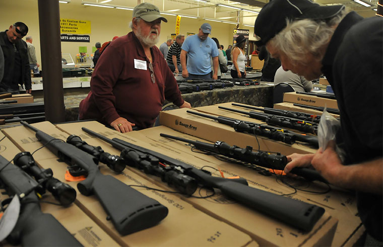 PHOTO GALLERY: Jefferson Gun Show | Featured | redandblack.com
