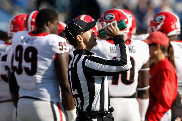 PHOTOS: Georgia vs. Kentucky, First Half | Gameday | redandblack.com