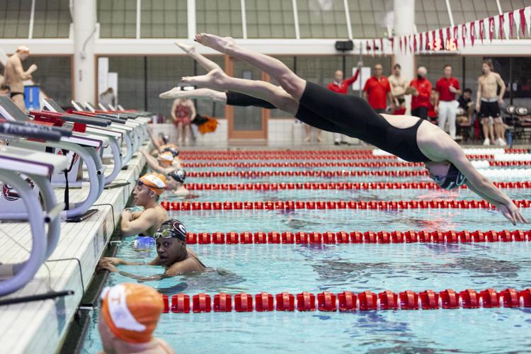 PHOTOS: Georgia swim takes on Tennessee | Multimedia | redandblack.com