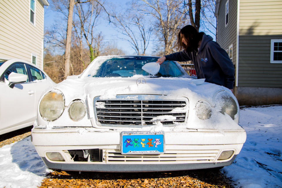 PHOTOS: Snow Day | Multimedia | redandblack.com