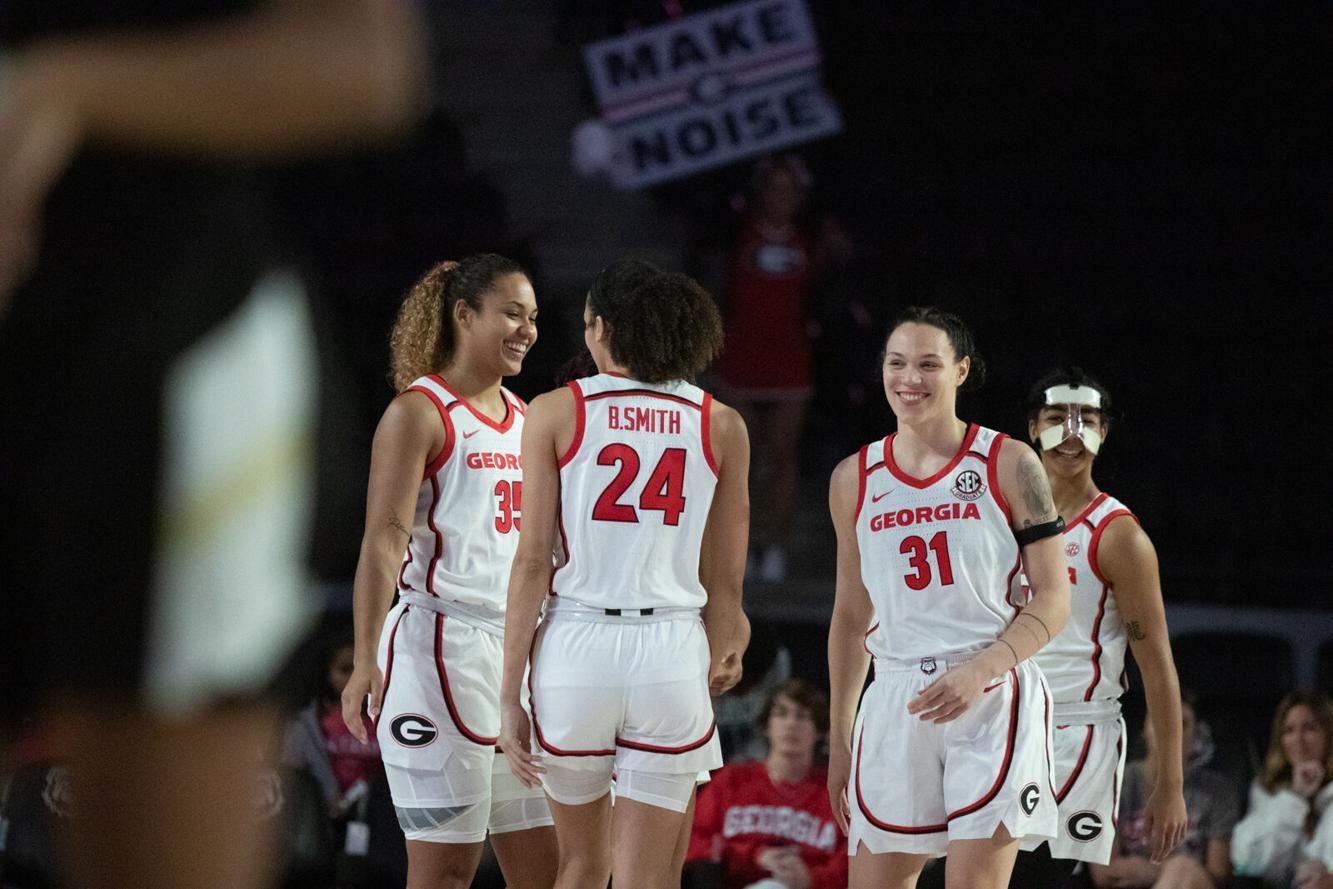 Georgia women’s basketball starts fast, downs Mercer 84-44 | Georgia ...