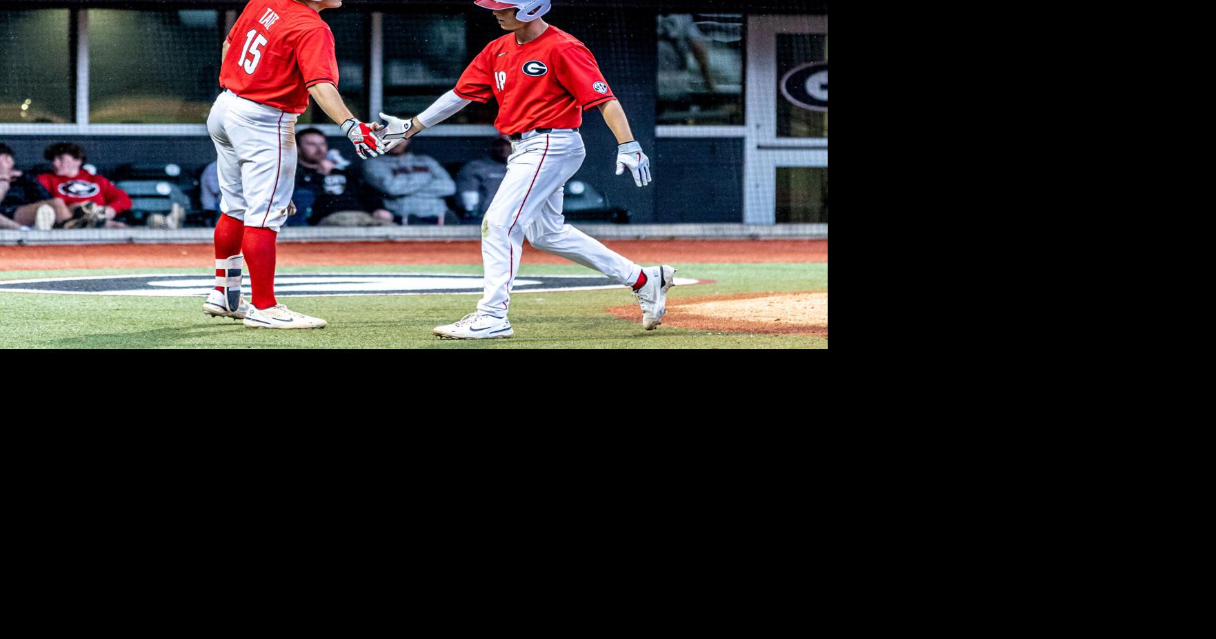 PHOTOS: Georgia baseball defeats South Carolina-Upstate 15-3 | Multimedia | redandblack.com