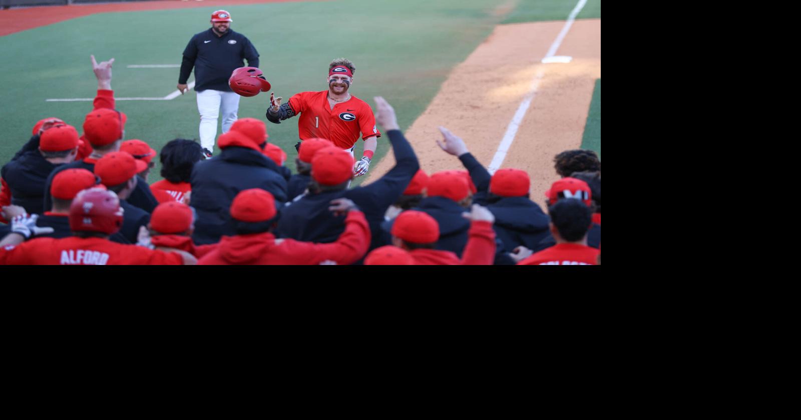 PHOTOS: Game Two of Georgia baseball vs. NKU | Multimedia | redandblack.com