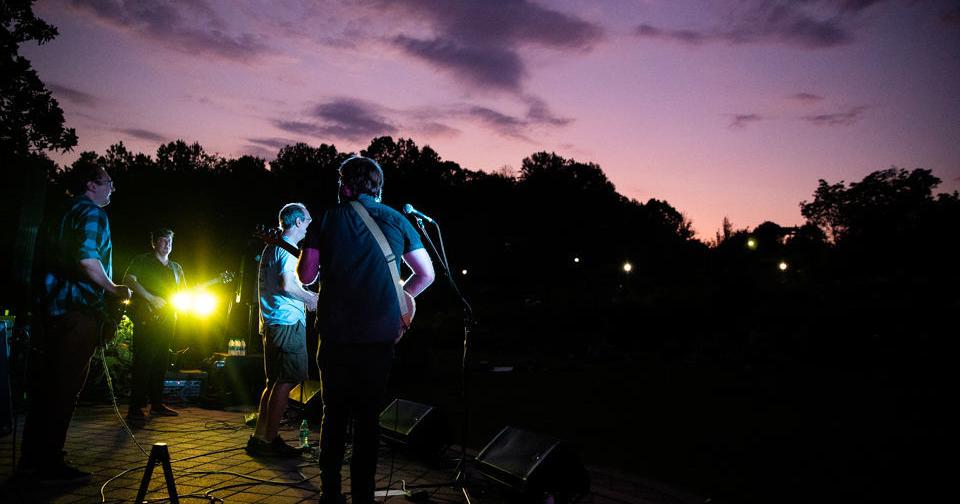 PHOTOS: Elf Power headlines Sunflower Concert at the State Botanical ...