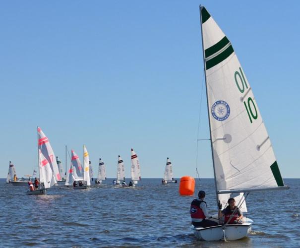 Practicing at Lake Lanier gives Georgia's club sailing team an edge ...