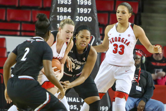 Georgia Lady Bulldogs defeat Cincinnati Bearcats | Georgia Sports ...