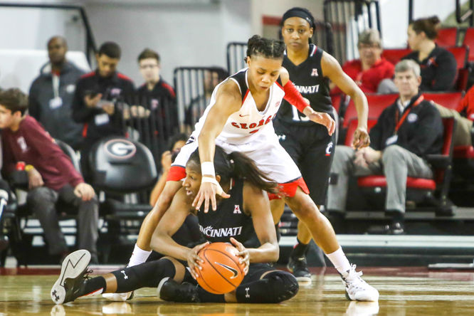 Georgia Lady Bulldogs defeat Cincinnati Bearcats | Georgia Sports ...