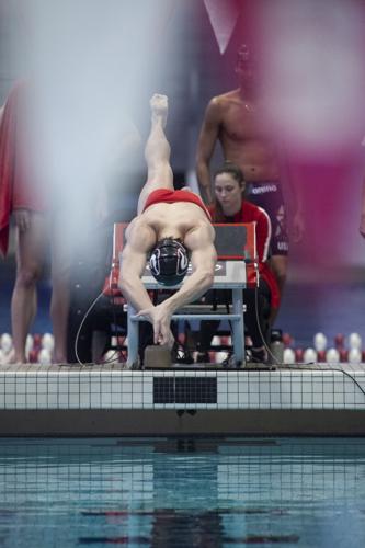 PHOTOS: Georgia swim takes on Tennessee | Multimedia | redandblack.com