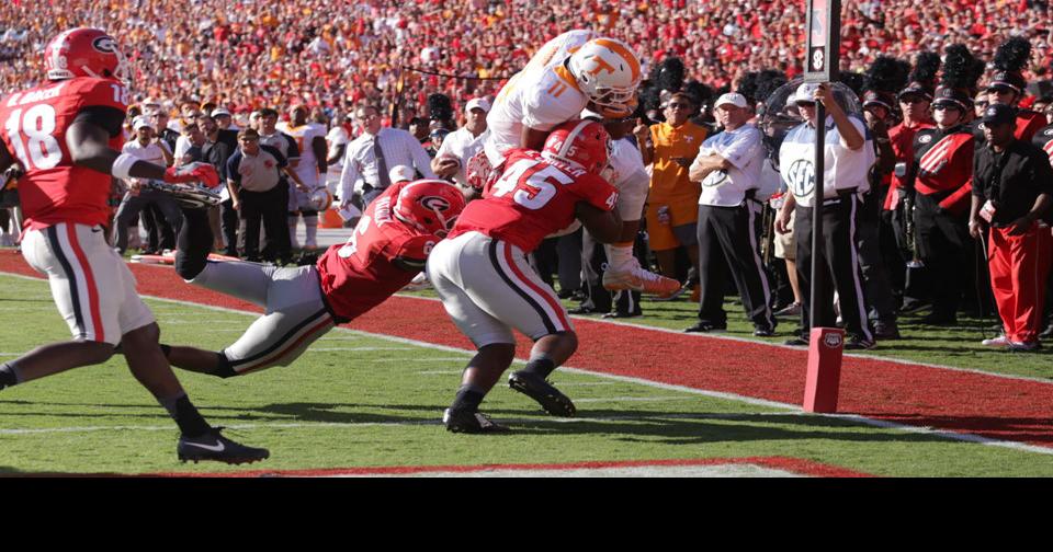 Practice Report: Reggie Carter returns to practice after concussion ...