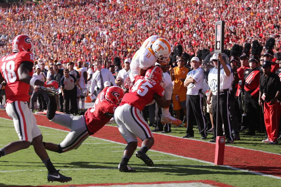 Practice Report: Reggie Carter returns to practice after concussion ...