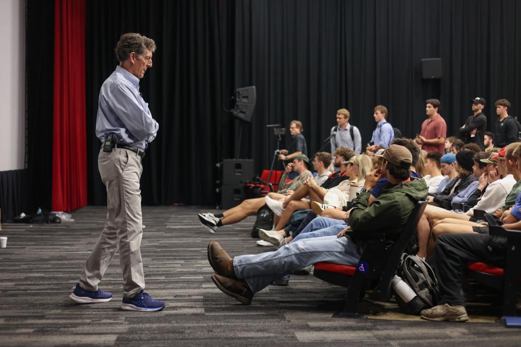 Father and son duo, Cliffe and Stuart Knechtle, visit UGA with “Give Me ...