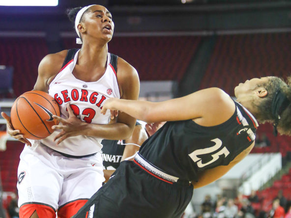 Georgia Lady Bulldogs defeat Cincinnati Bearcats | Georgia Sports ...
