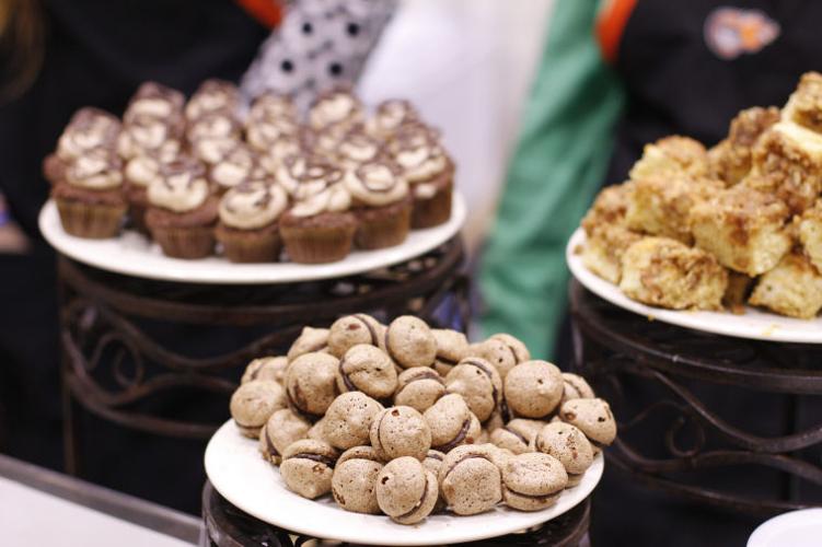 PHOTO GALLERY: A Taste of Athens | Variety | redandblack.com