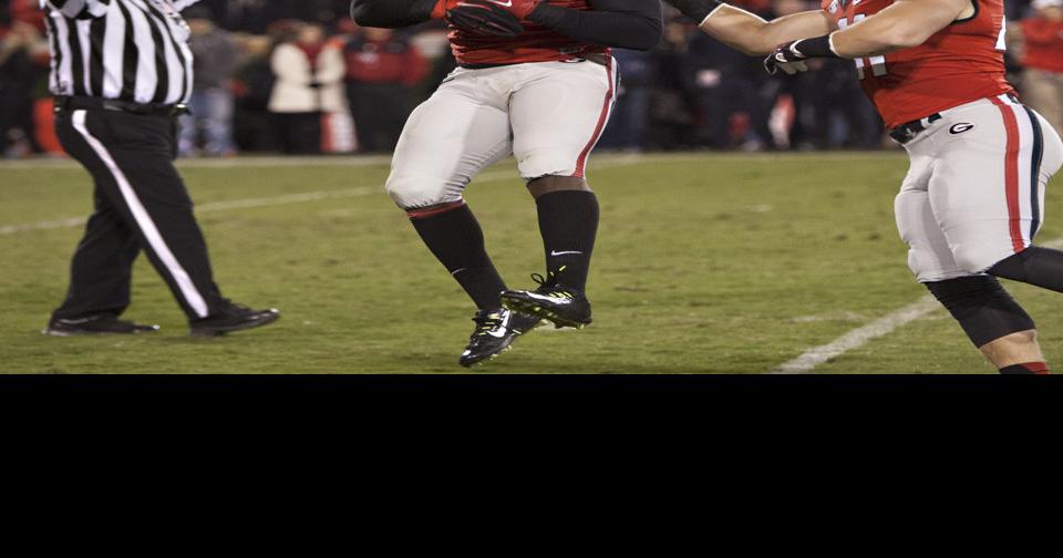 Linebackers Reggie Carter and Tim Kimbrough prepping to take over for ...