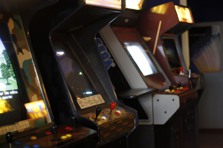 PHOTO GALLERY: Flashback Games | | redandblack.com