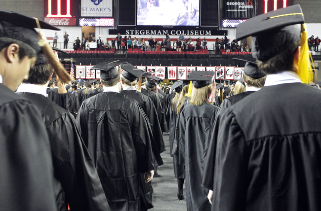 PHOTOS: A look back at UGA's commencement ceremonies through the years ...