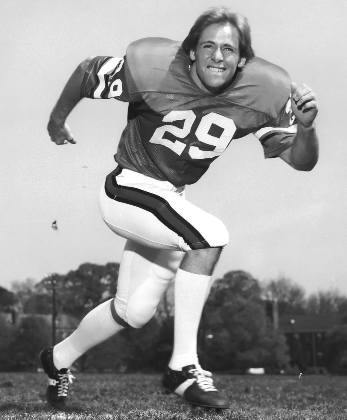 Bob and Steve Kelly: How 2 brothers made their mark on UGA football ...