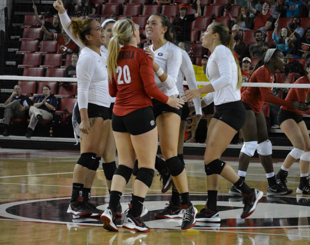 Georgia vs. Alabama Volleyball | Rbtv | redandblack.com