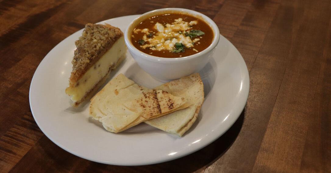 Athens Restaurant Roundup: Paris Banh Mi to host grand opening, Effin ...